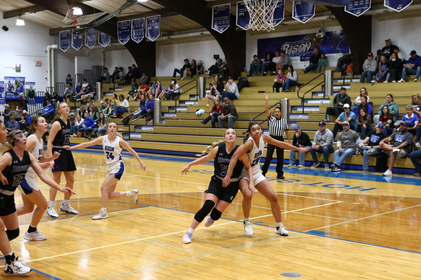 Broncs Defeat Lady Bison in Hot Springs - Belle Fourche Beacon