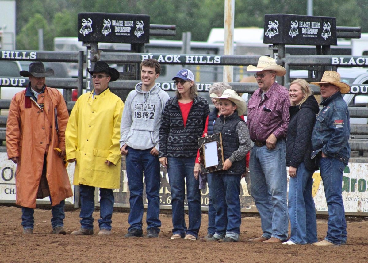 300 Contestants Descend on Belle for the Butte Co 4H Rodeo - Belle ...